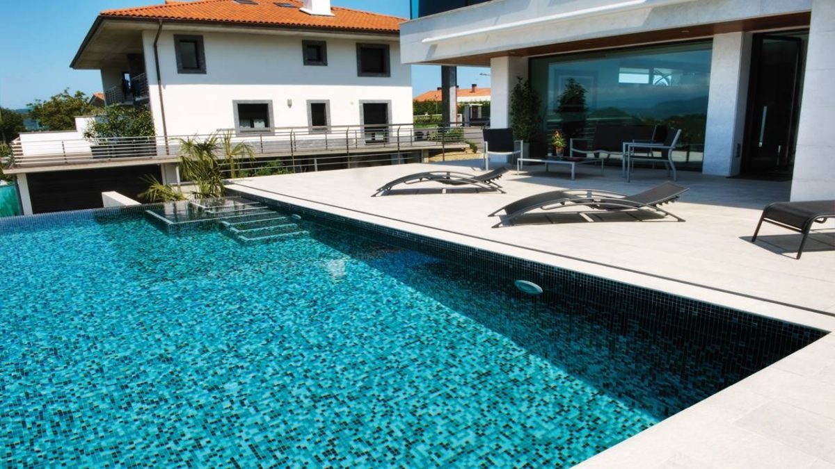 Pose de liner piscine Chamonix | Space Piscine